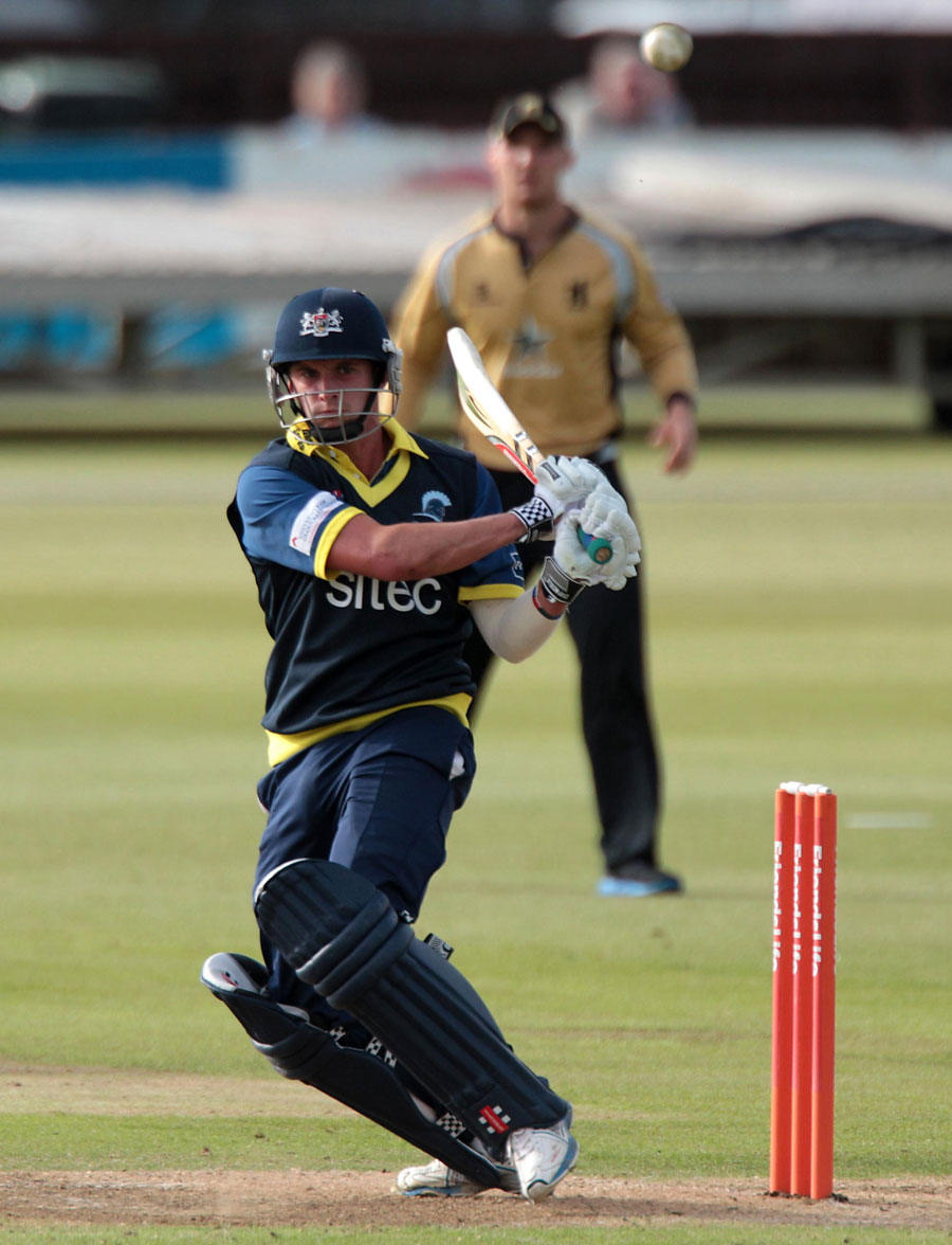 Dan Housego Cricket Coaching